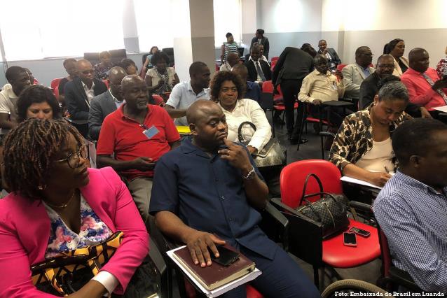Brasil coopera para a inclusão de pessoas com deficiência em Angola ...