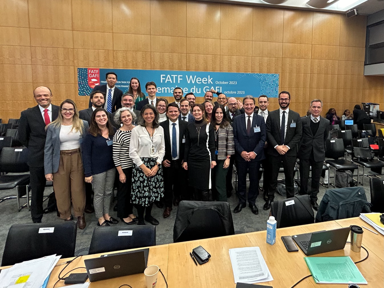 AGU participa da última etapa da avaliação do Brasil no Grupo de Ação ...