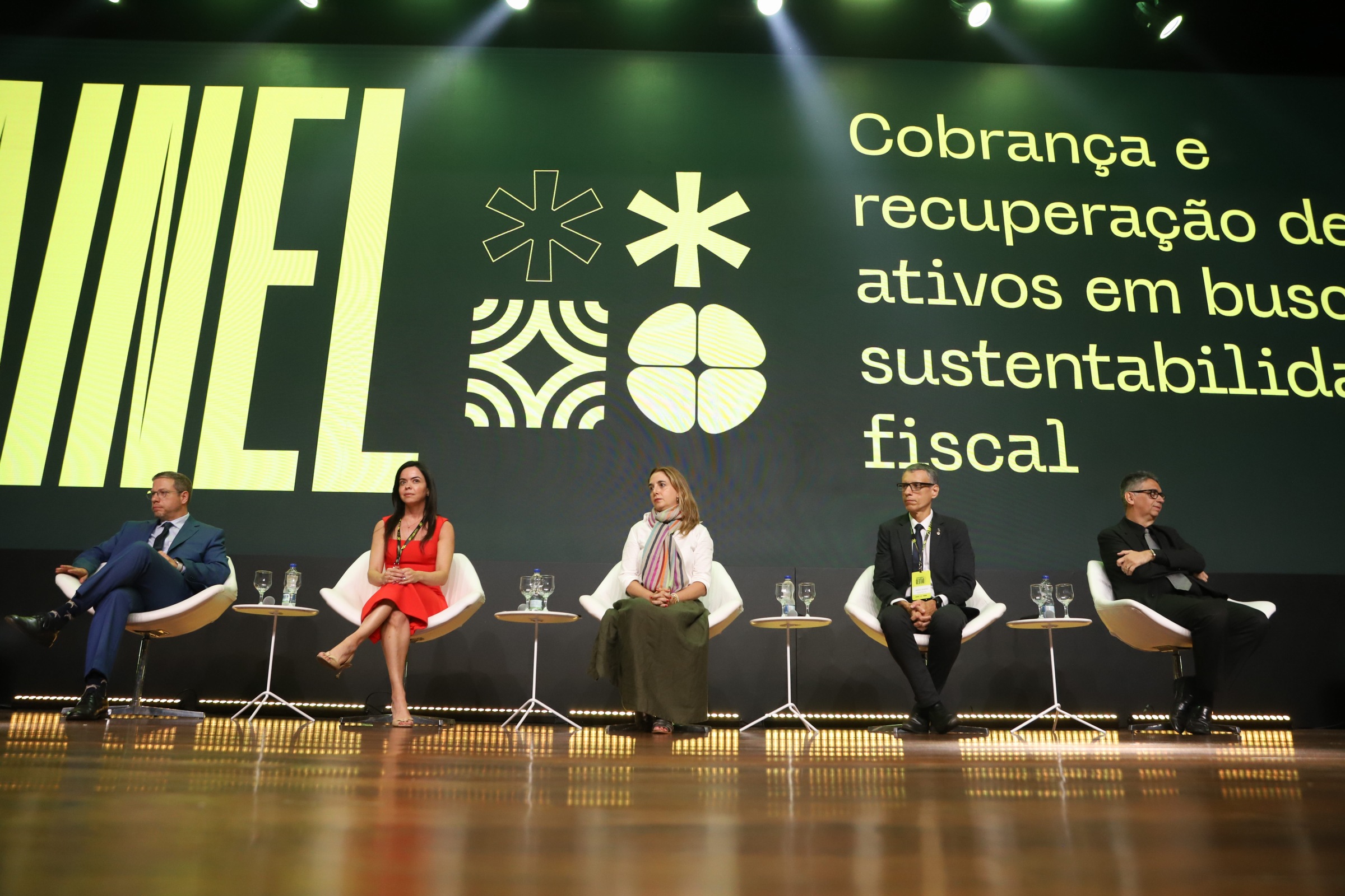 Encontro Nacional de Gestão da AGU destaca papel do advogado público ...