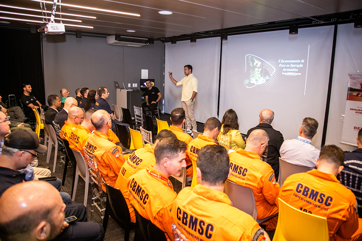 IMG_4874.jpg — Agência Nacional de Aviação Civil (Anac)