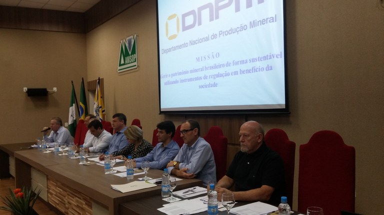 Encontro com prefeitos da AMSOP — Agência Nacional de Mineração