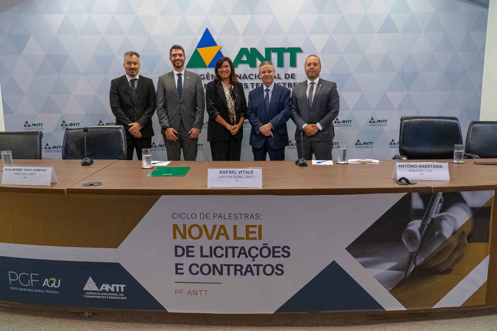 Ministro Antônio Anastasia participa de conferência na ANTT — Agência ...