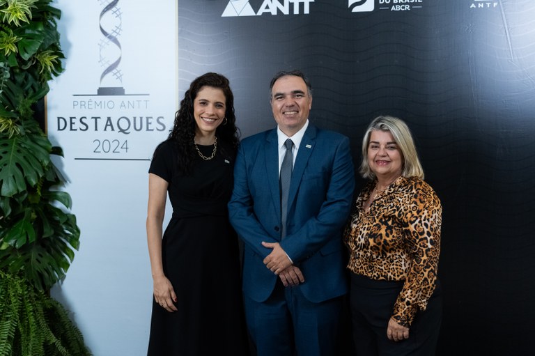 [10/12/2024] - Prêmio ANTT Destaques - 1 — Agência Nacional de ...