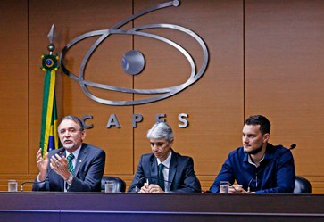 CAPES realiza treinamento para coordenadores de cursos de excelência ...