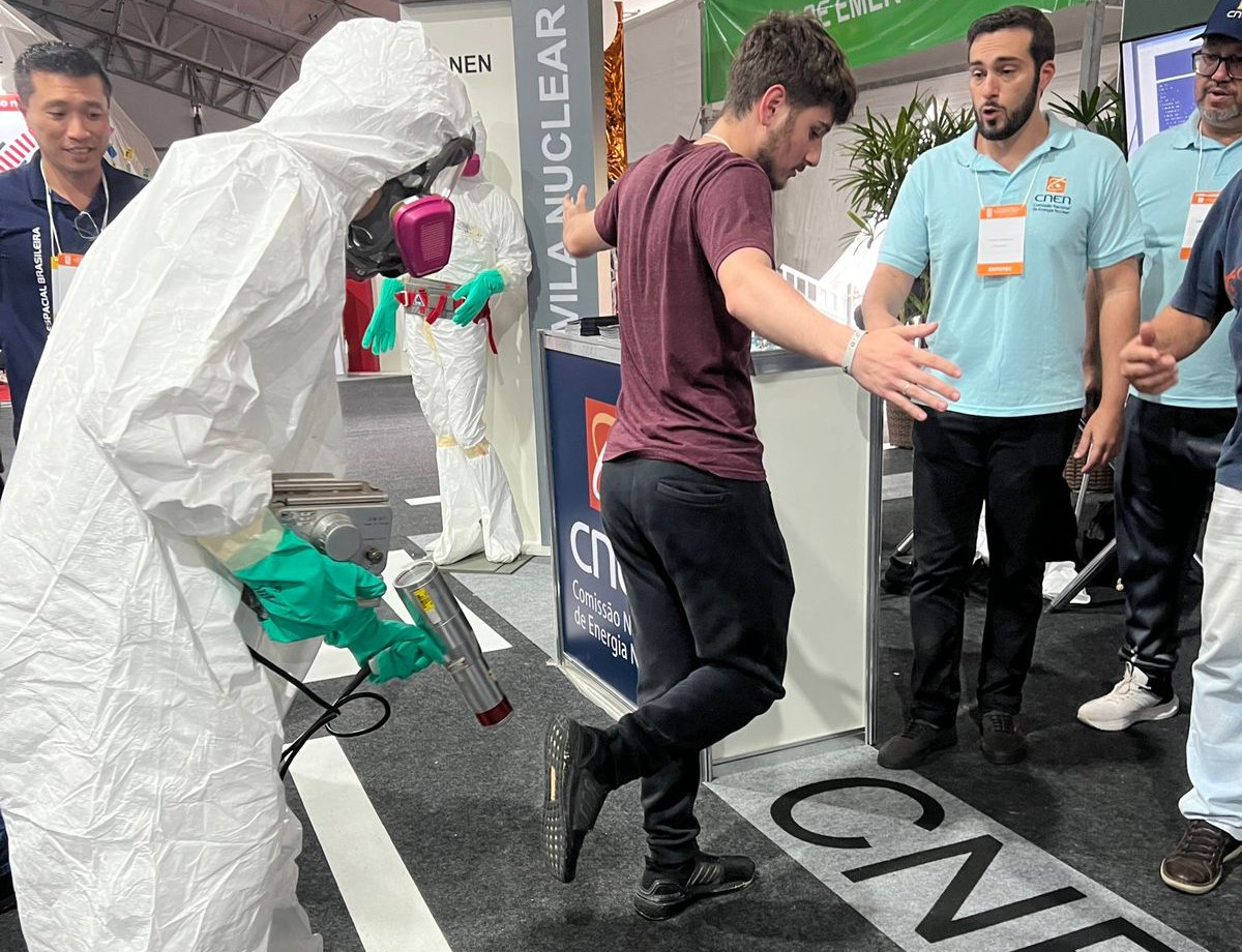 EXPOT&C: Vila Nuclear atrai público com experiências "inusitadas ...