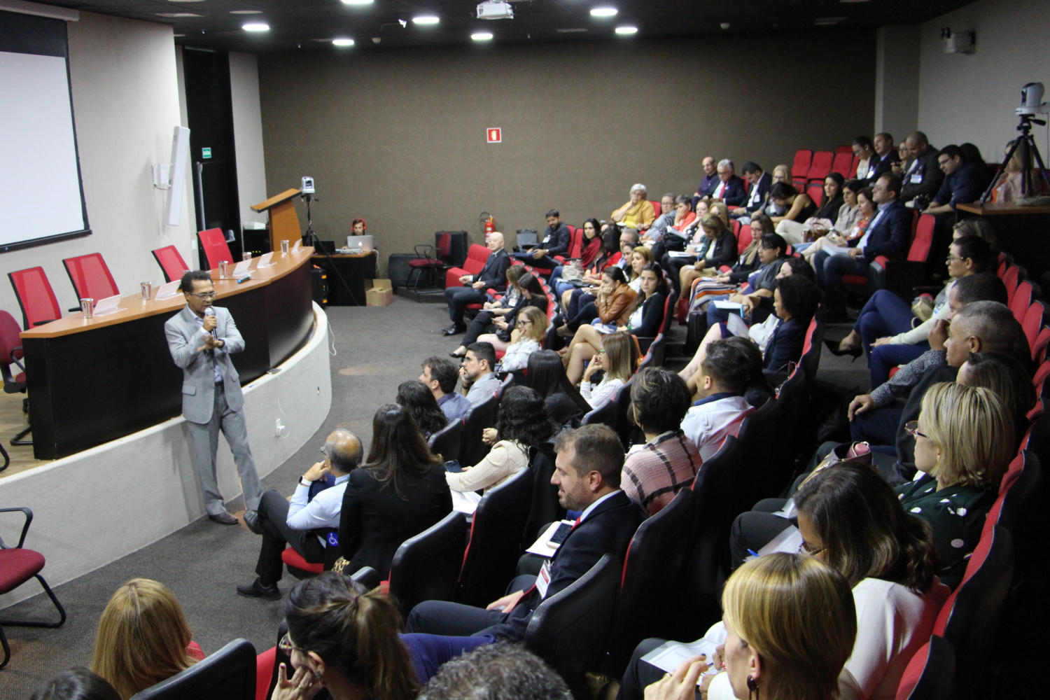 Conselho Nacional de Saúde se reúne com ouvidores do SUS — Conselho ...