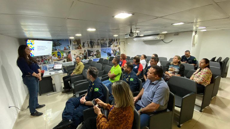 Ações do DNIT e de parceiros levam mais segurança e informação para ...