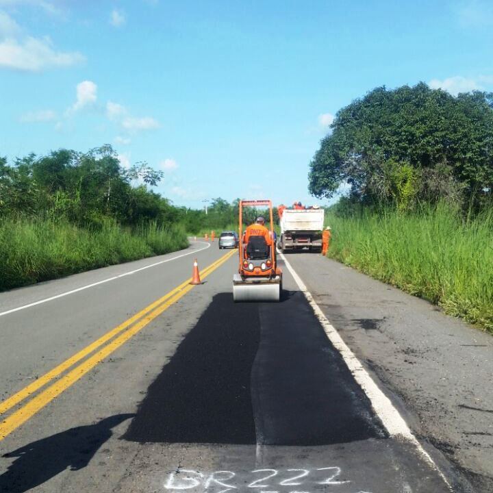 DNIT recupera pavimento da BR 222 no Maranhão — Departamento Nacional ...