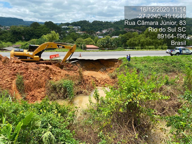 DNIT restabelece tráfego na BR 470/SC após as fortes chuvas no estado ...