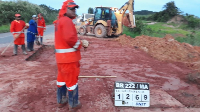 Tráfego na BR-222/MA é restabelecido em menos de 24 h — Departamento ...