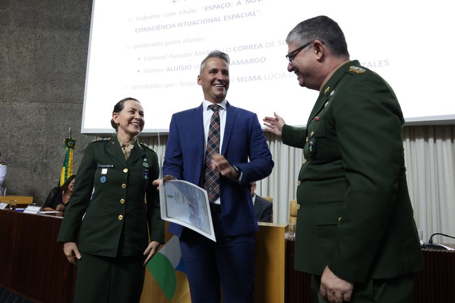 ESD realiza cerimônia de encerramento do Curso de Altos Estudos em Defesa — Escola Superior de ...