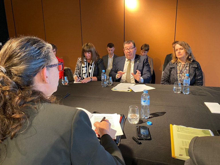 Ministra Ana Moser realiza reuniões com organizadores da Copa do Mundo ...