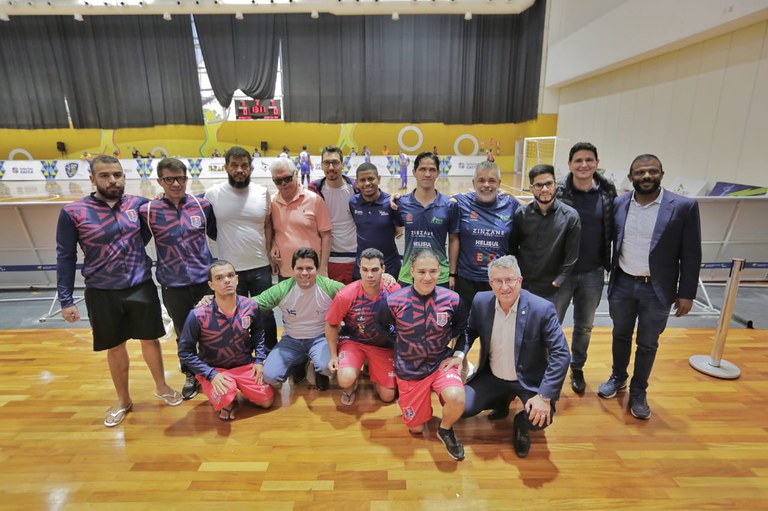 Ministro do Esporte conhece instalações do Centro de Treinamento ...