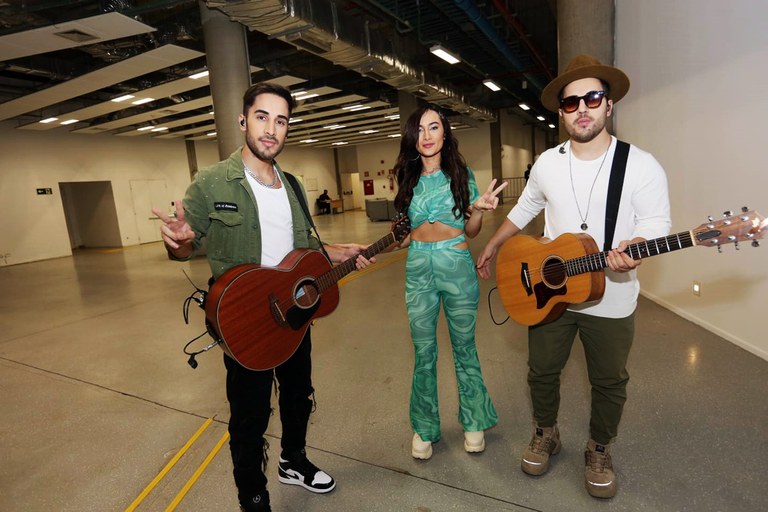Ao som da banda Melin, Arena Carioca 1 recebe a festa de encerramento ...