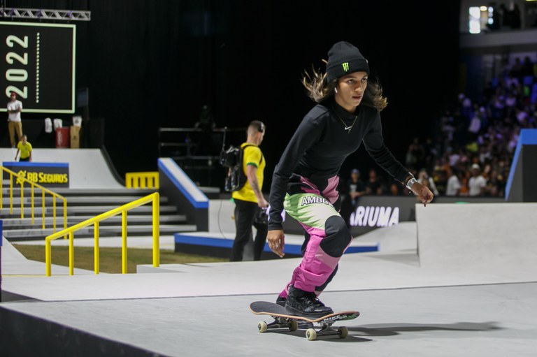 Rayssa Leal leva título da liga mundial de skate street e faz alegria da garotada dos JEB’s ...