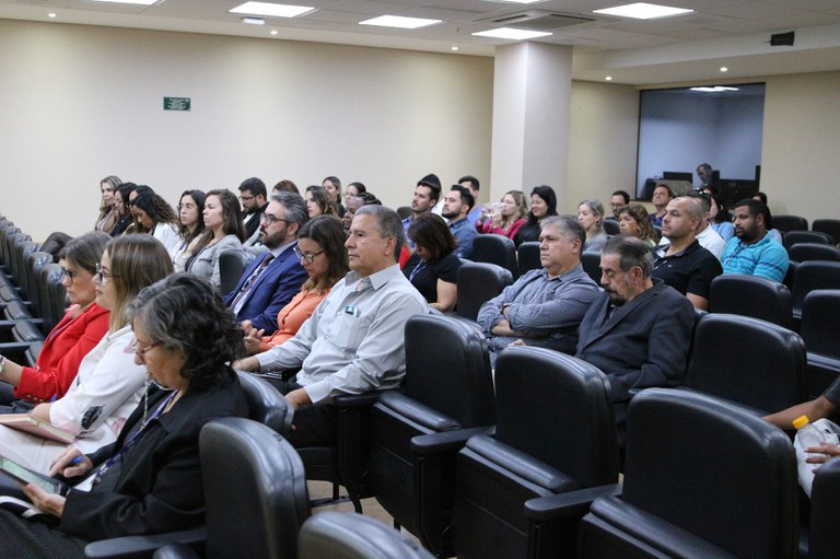 Colaboradores do FNDE participam de palestra sobre planejamento de ...