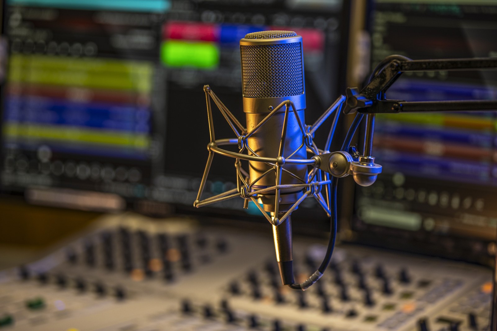 G20 radio bulletins now available in English