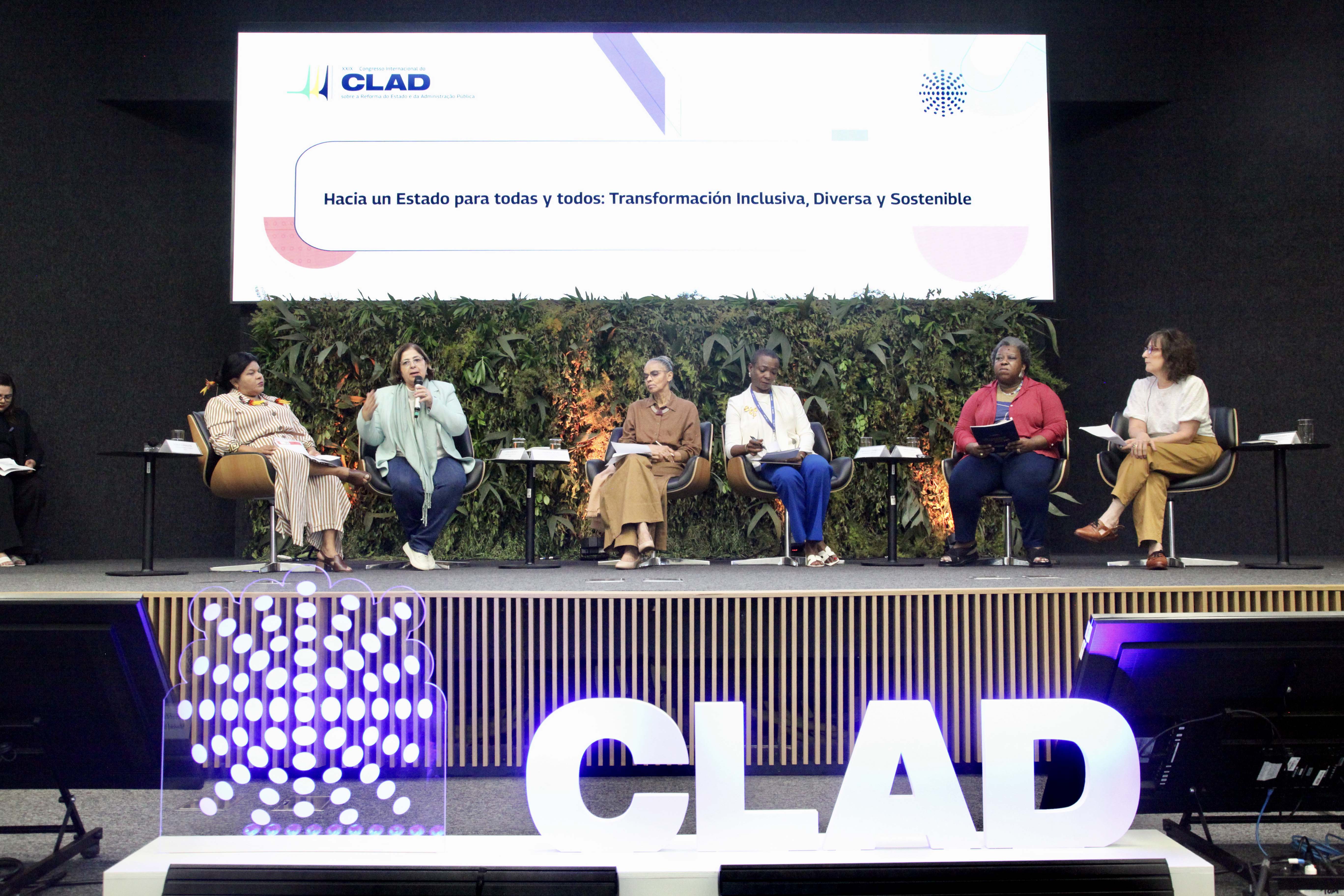 Congresso do CLAD reúne ministras para debater transformação do Estado ...