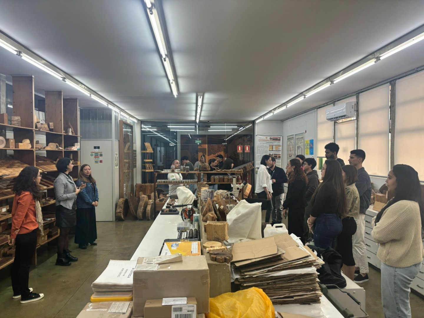 2027-07-18 Grupo visita instalações do Ibama.jpeg — Ibama