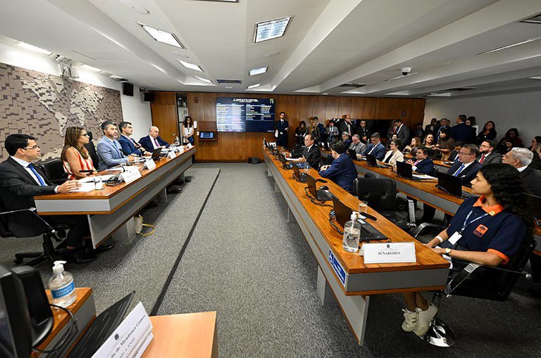 Senado aprova diretoria indicada para a Autoridade Nacional de ...