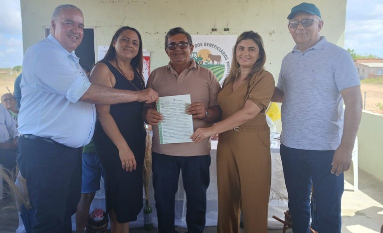 Incra entrega 54 títulos de propriedade a famílias do assentamento Sebastião Andrade (RN) — Incra