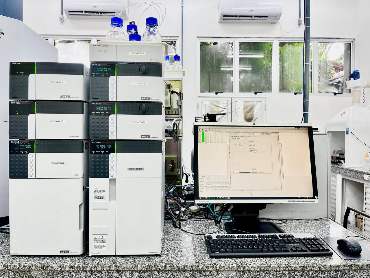 LAB-MS_HPLC_.jpeg — Instituto Nacional de Pesquisas da Amazônia - INPA