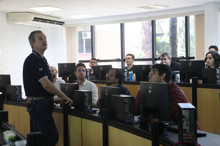 IMG_1657.jpeg — Instituto Nacional de Pesquisas Espaciais