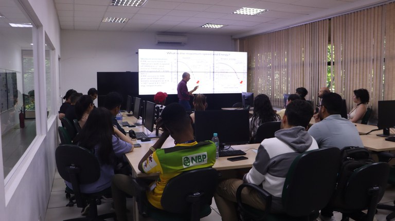 INPE recebe participantes de evento internacional sobre atividade solar ...