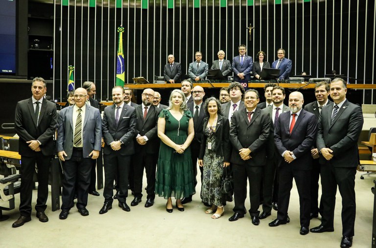Servidor do INPE é homenageado na Câmara dos Deputados em Brasília ...
