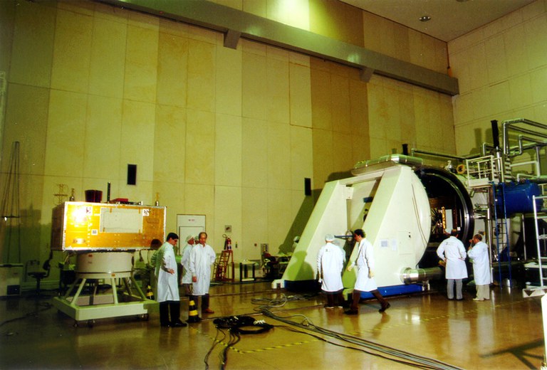 006.jpg — Instituto Nacional de Pesquisas Espaciais