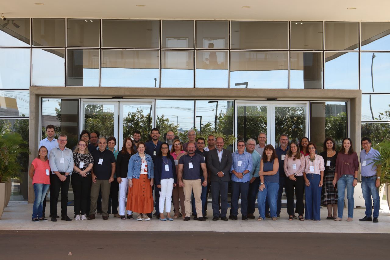 CTNBio promove reunião na sede do CNPEM e conhece projetos de ...