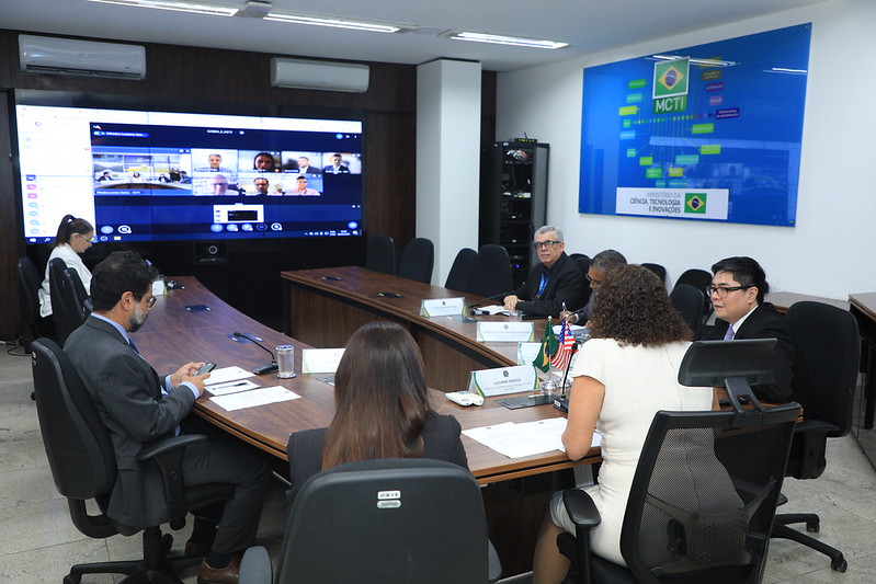 MCTI fortalece parceria com IBM na área de computação quântica ...