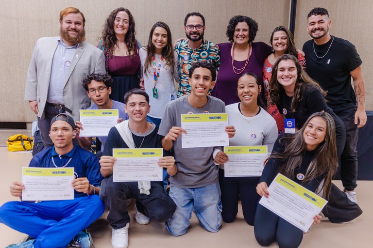 20ª SNCT: 80 estudantes do Ensino Médio participam de hackathon de ...