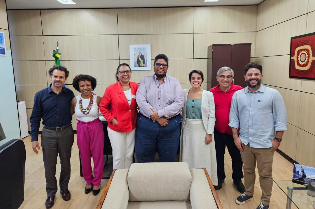 MEC e MTE se reúnem para estabelecimento de parcerias — Ministério da ...