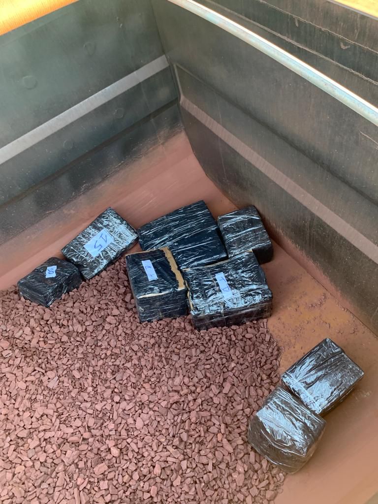 PF apreende 153 kg de pasta base de cocaína — Polícia Federal