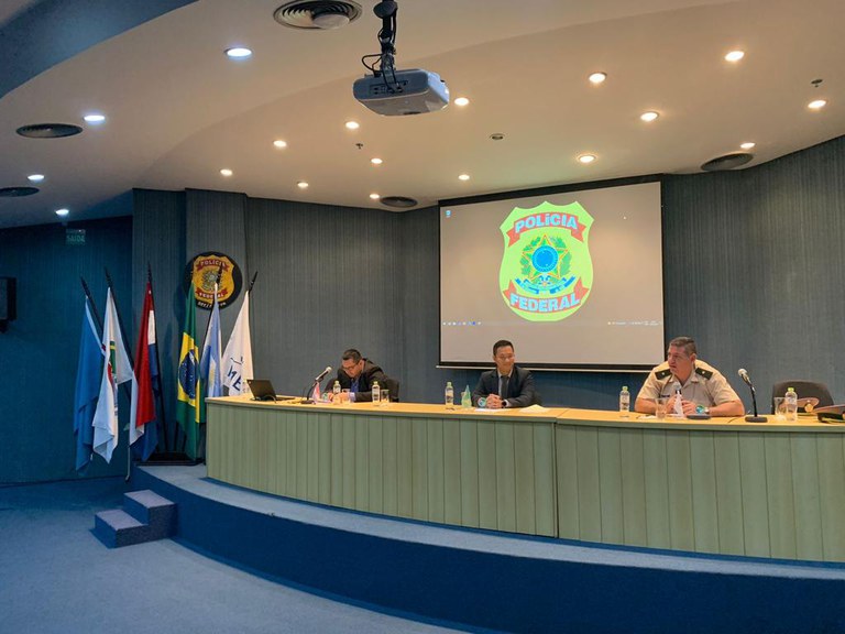 Polícia Federal sedia última reunião anual do Comando Tripartite em Foz ...