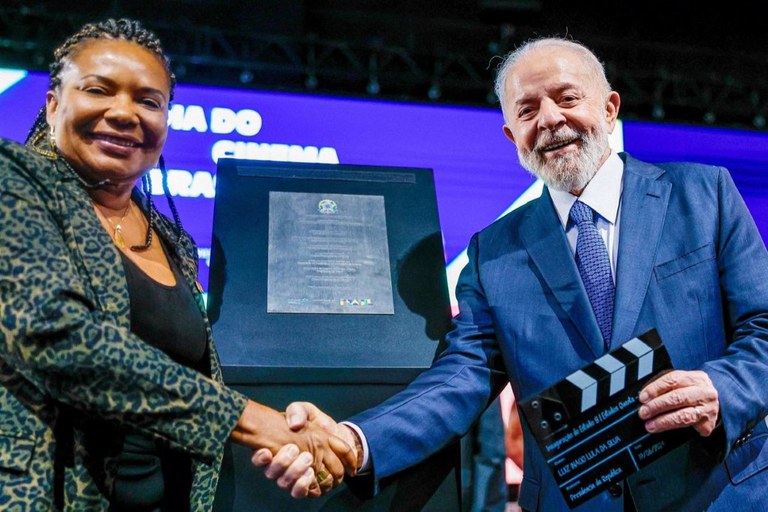 “We reaffirm the strength of our movie industry”, says Lula during ...