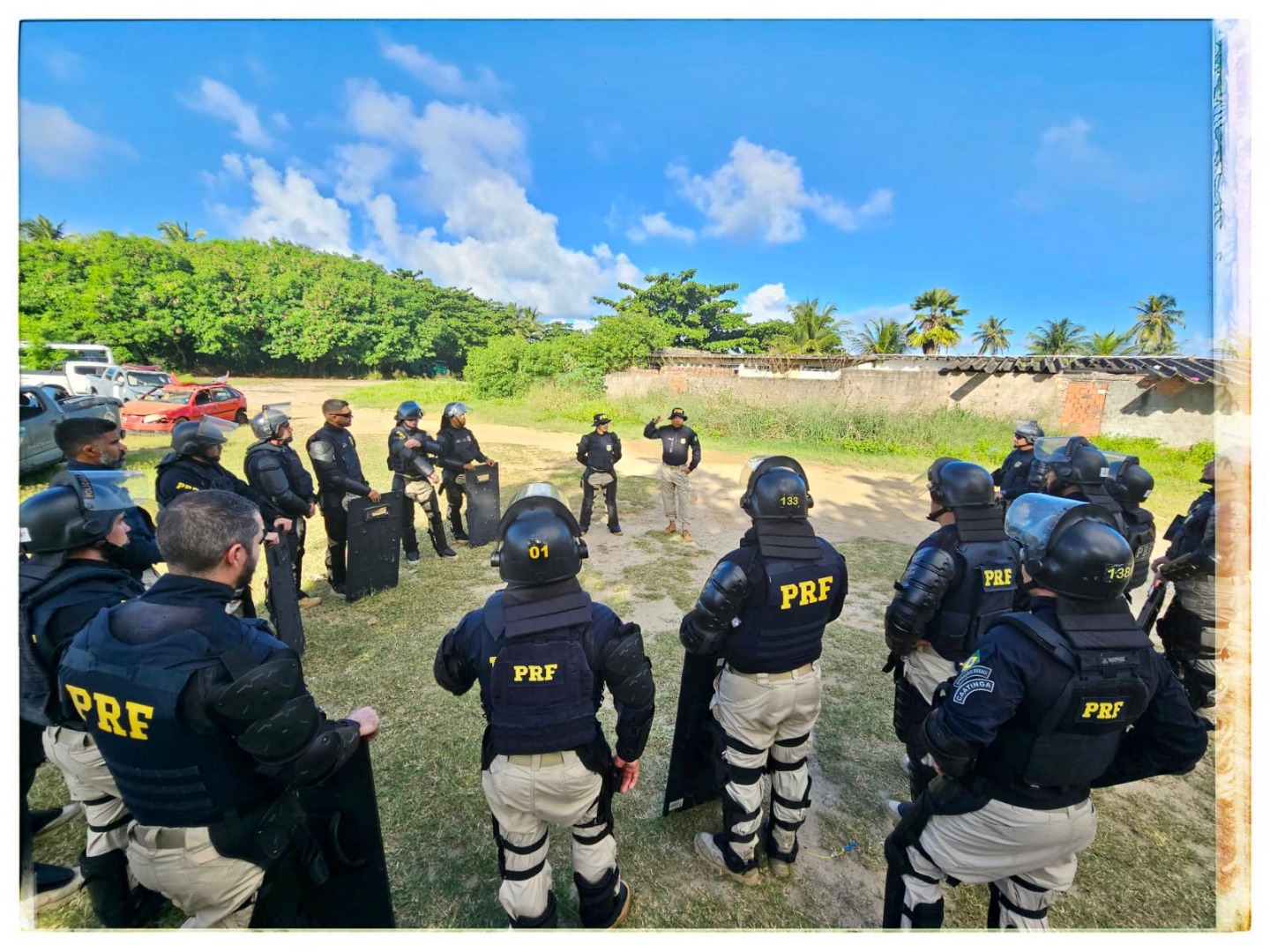 Grupamento de Choque da Polícia Rodoviária Federal participa do 3º dia ...
