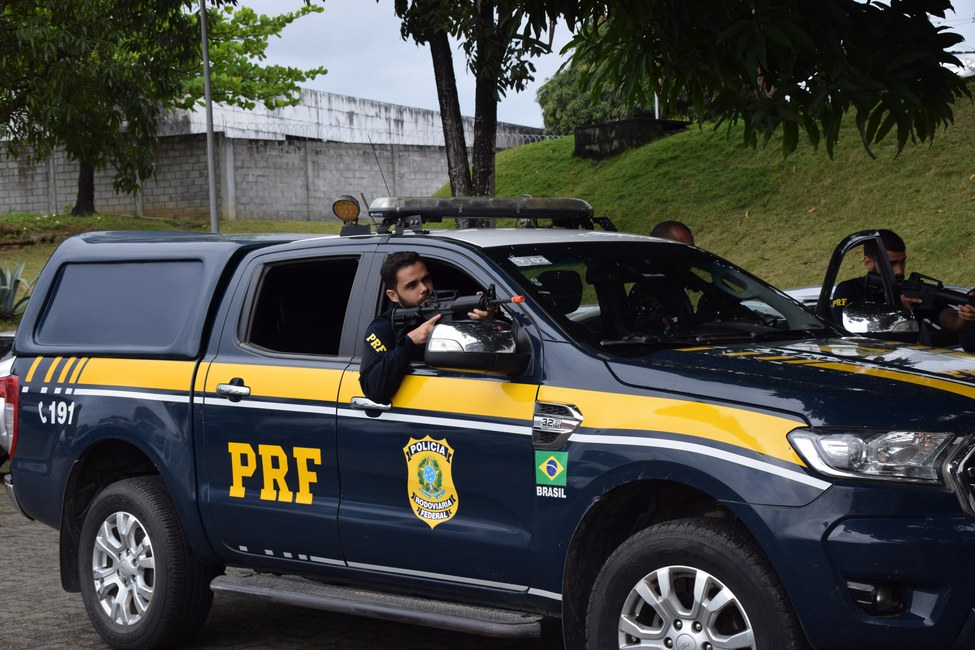 Novos integrantes dos grupos especializados da PRF/BA realizam ...
