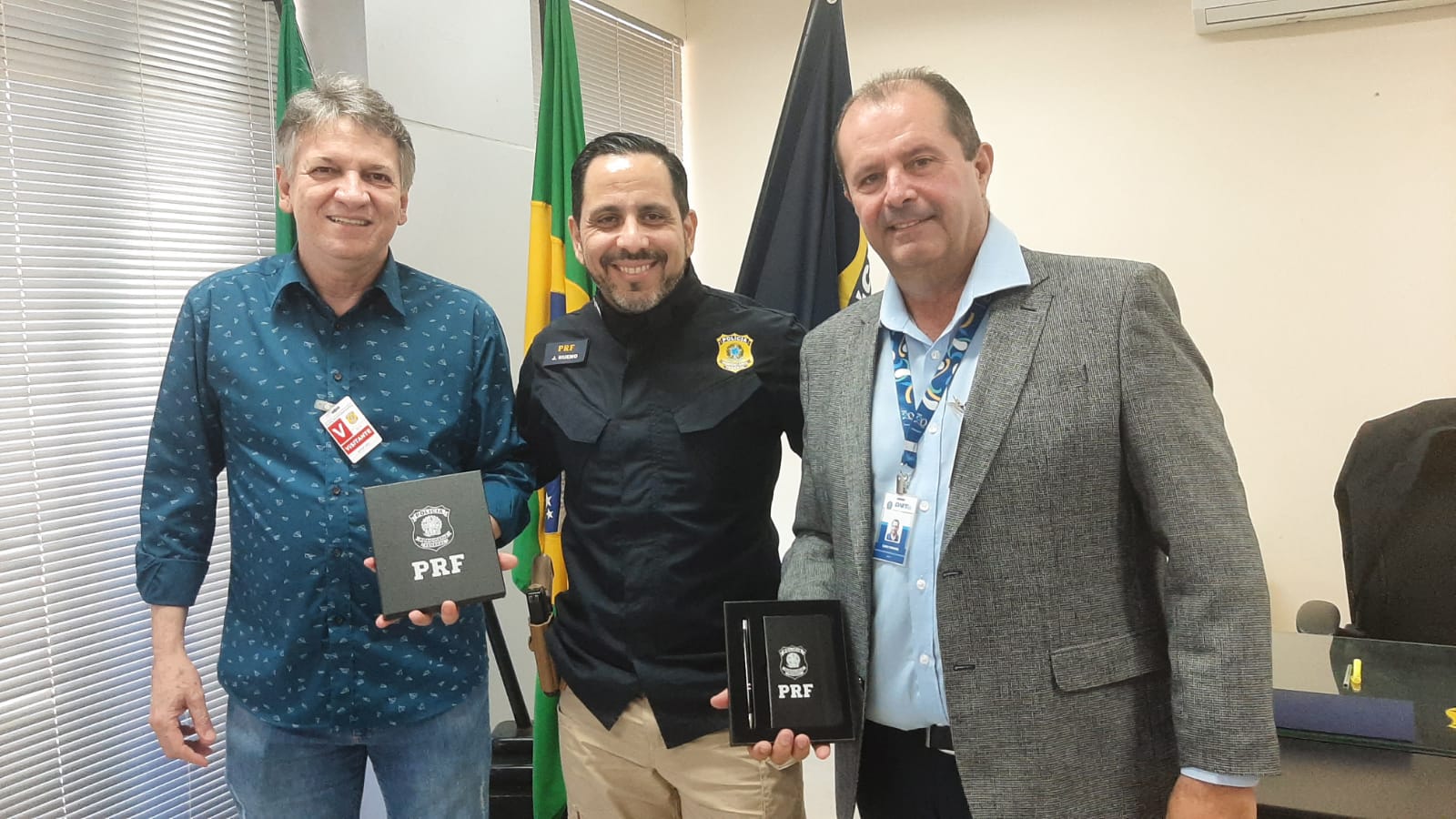 Superintendente da PRF/MS recebe visita de superintendente do DNIT/MS e de assessores ...