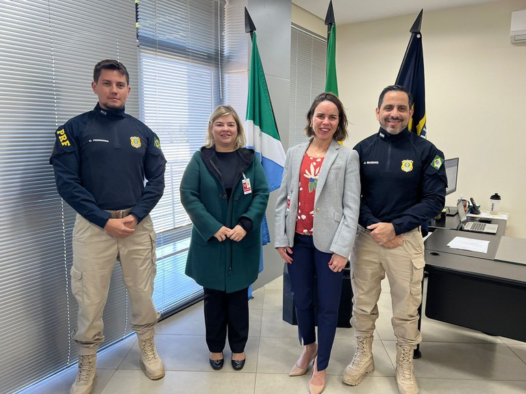Superintendente da PRF/MS recebe visita da Defensoria Pública de MS — Polícia Rodoviária Federal