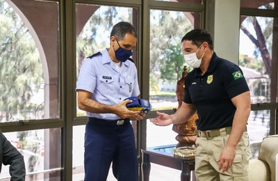 PRF realiza reunião com II COMAR para tratar de novo hangar em ...
