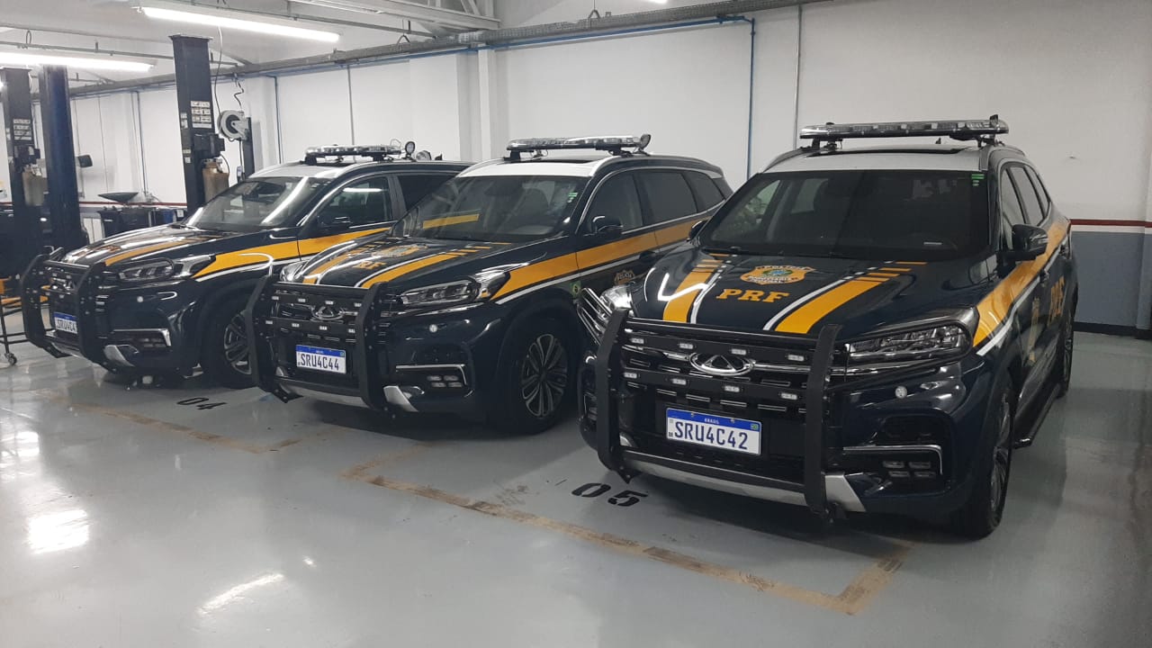 PRF recebe três novas viaturas blindadas para o patrulhamento das ...