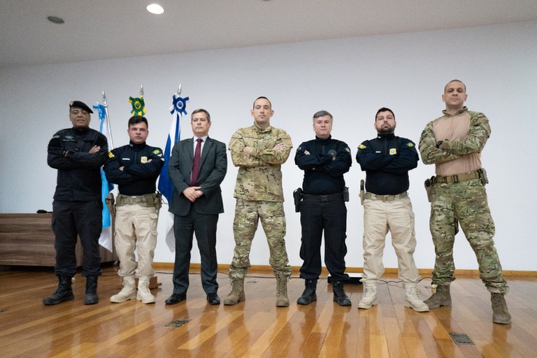 PRF em parceria com a CORE capacita policiais para combate especializado ao crime — Polícia ...