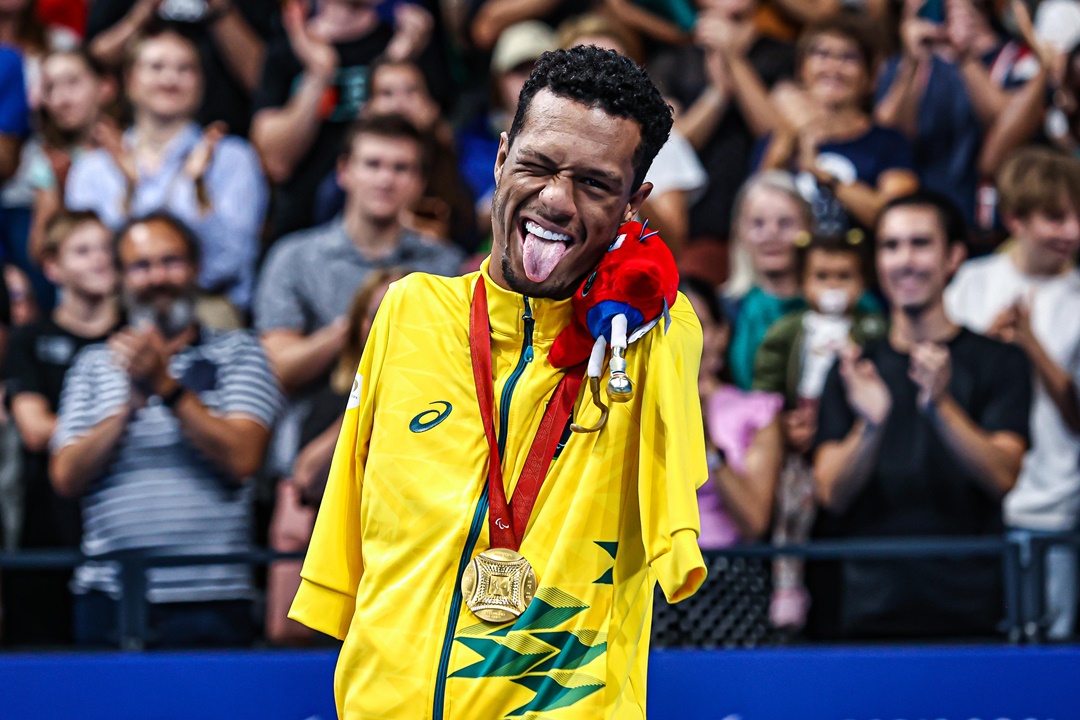 Gabriel Araújo: porta-bandeira, campeão mundial e primeiro ouro do Brasil nos Jogos Paralímpicos ...