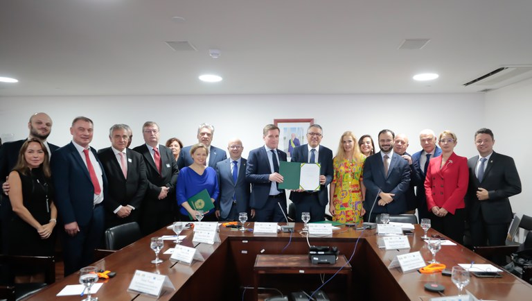 Governo Lula cumpre agenda internacional com Comitê Econômico e Social ...