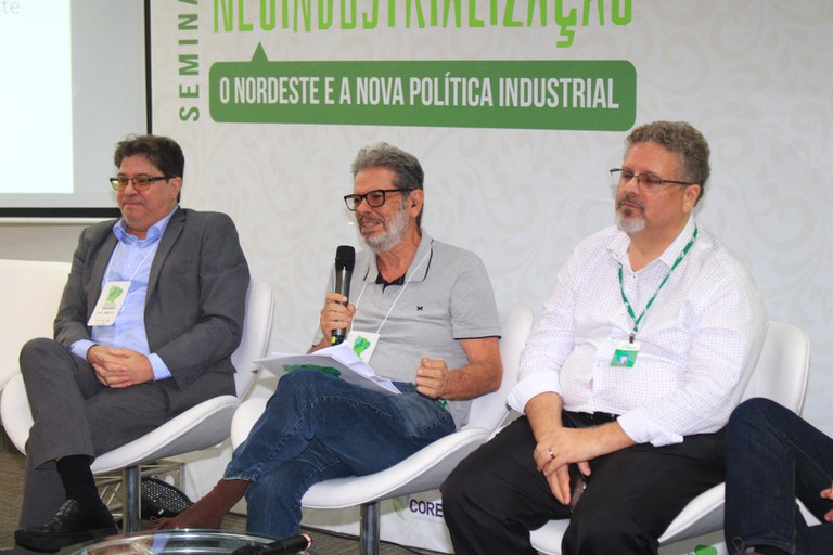 IMG_0091.JPG — Superintendência do Desenvolvimento do Nordeste