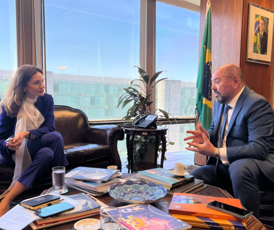 Ministro e Embaixadora da República Tcheca — Ministério do Trabalho e ...