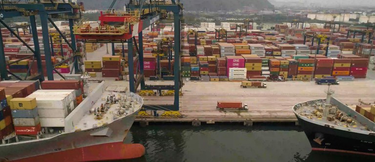 img03_porto_1150x500.jpg — Ministério dos Transportes